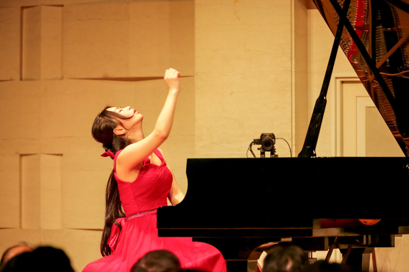 2023.11.19@TOKYO FM HALL 「A DAY WITH MIYAKO」ライブレポート | ウェブマガジン 『STAGE』