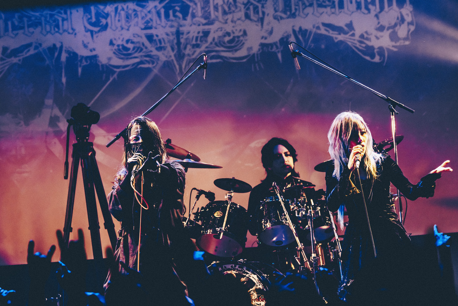 【ICDD機材紹介】2024.4.20@東京キネマ倶楽部 Imperial Circus Dead Decadence 単独公演「夜と霧の中 ...